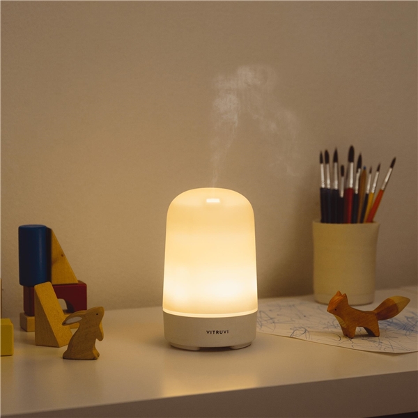 Promotional Vitruvi Glow Diffuser and Essential Oils Bundle Set